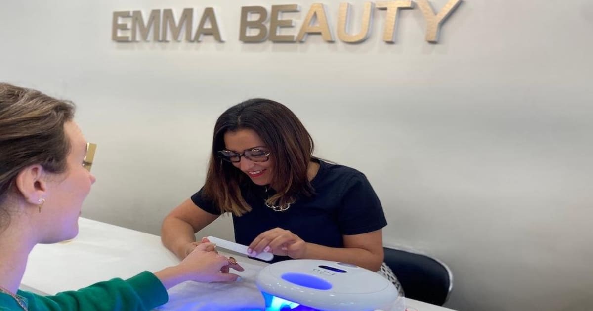 Lamia Esthétique chez Emma Beauty : institut de beauté à Paris 15ème