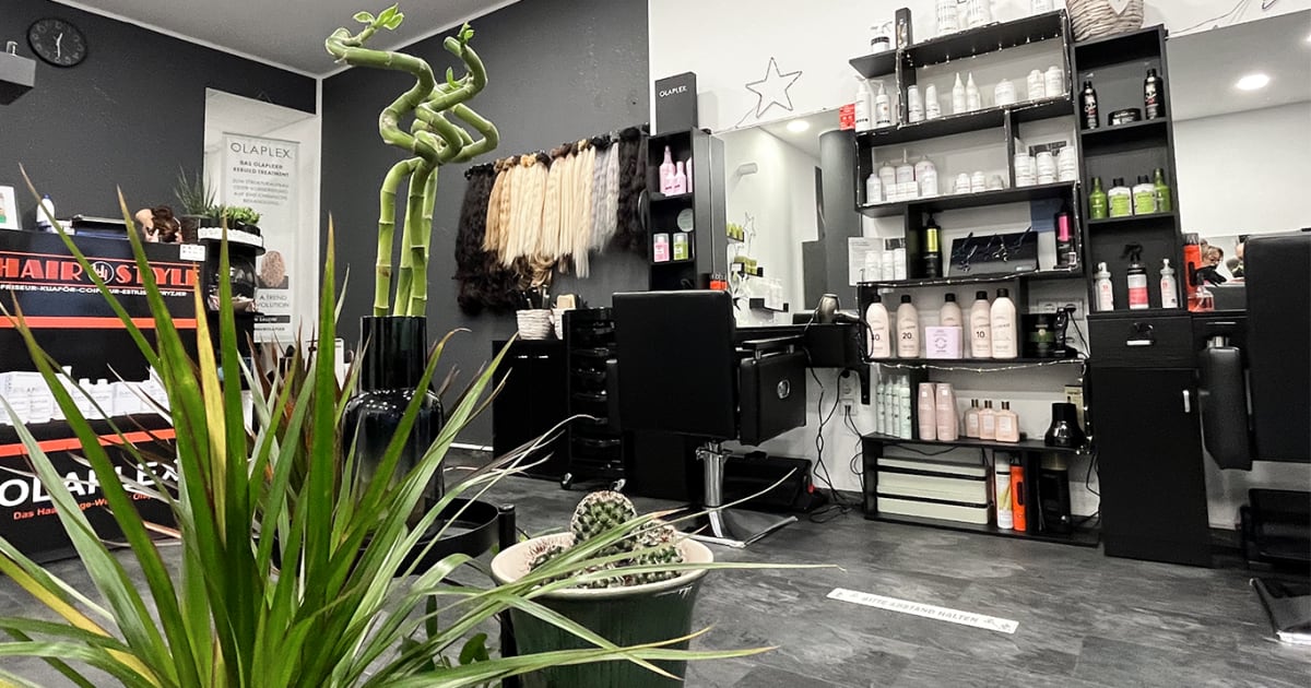 Hair Style by hanife : Friseur in Berlin