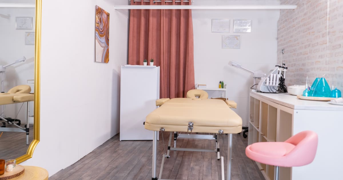 SO PRETTY STUDIO BEAUTY : coiffeur à Sainte-Savine