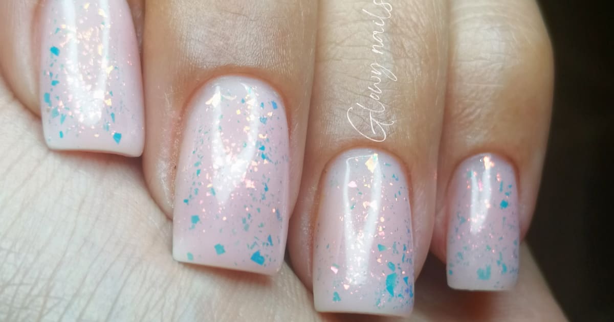 GLOWY NAILS : manucure à Marseille 14ème