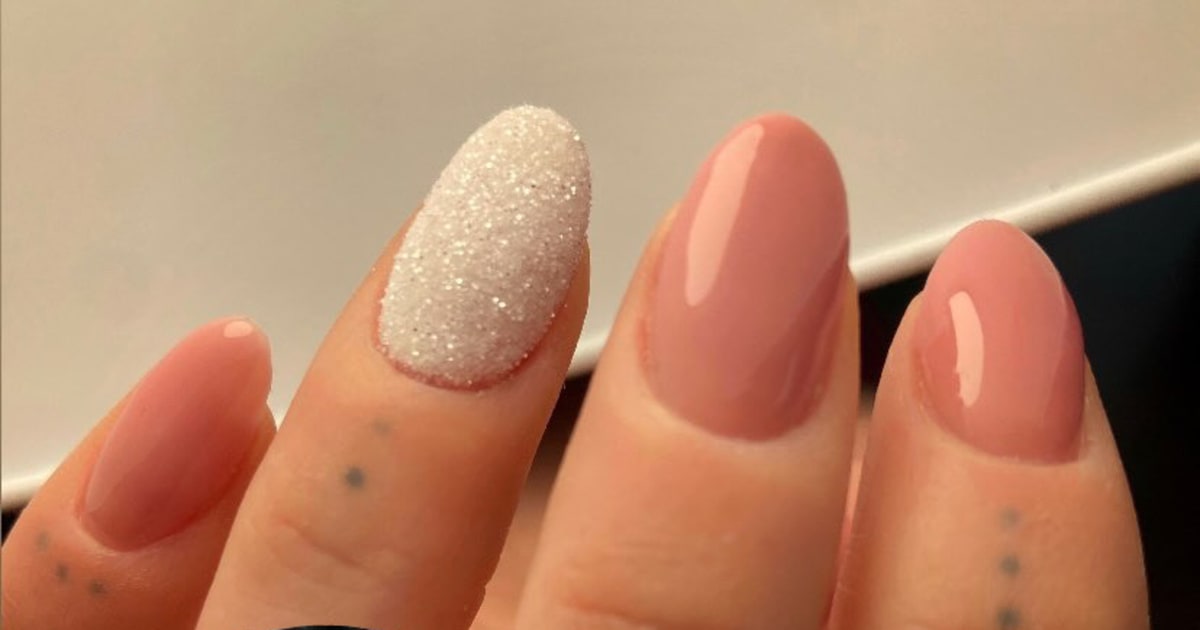 sarah_lx_nails : manucure à Chilleurs-aux-Bois