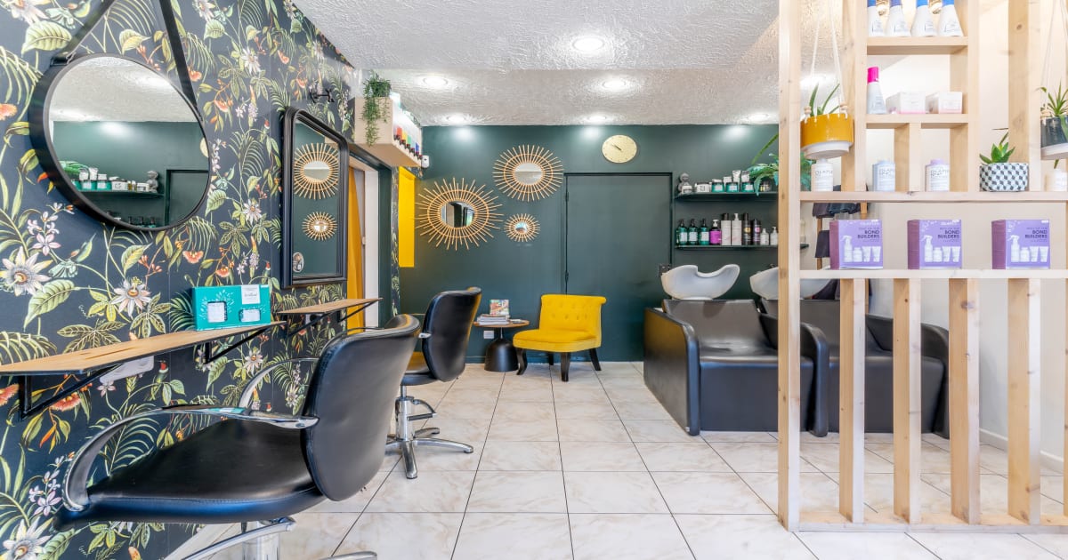 Nezel O Naturel : coiffeur à Nézel - Planity - RDV en ligne