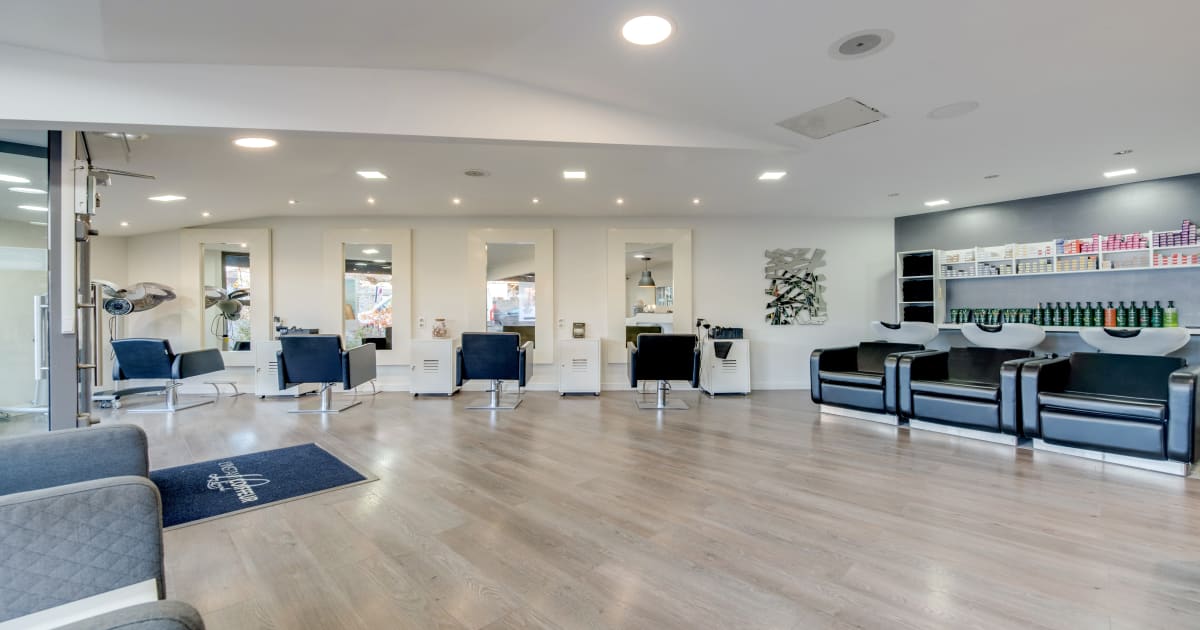 L’instant Coiffeur by Sarah : coiffeur à Lamorlaye