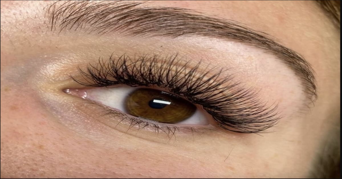 Coco Lashes : institut de beauté à Ligné