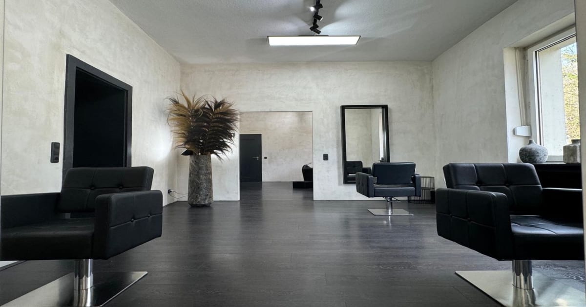 Die Haarfabrik - Helmi Wegemann : Friseur in Düsseldorf