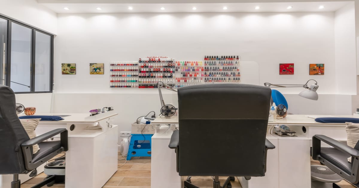 Institut Pompom Manucure : manucure à Paris 17ème - Planity