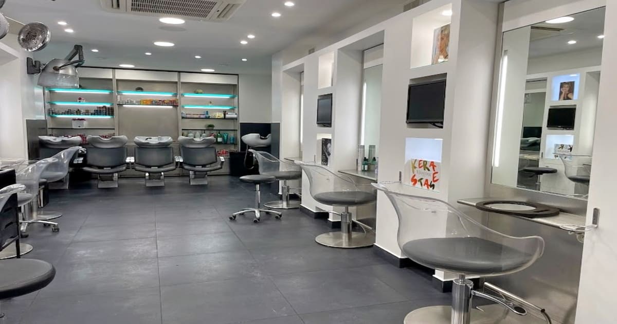 Hair's coiff & manucure : coiffeur - Planity - RDV en ligne