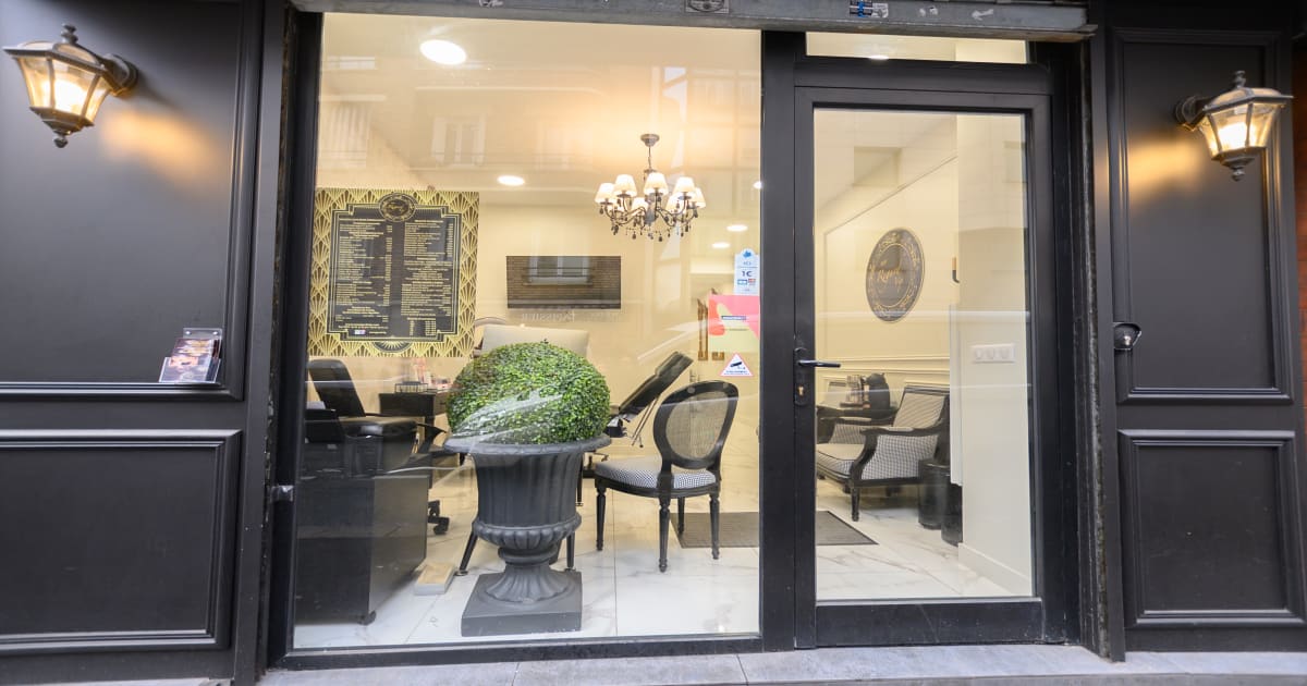Un Regard Vip : institut de beauté à Paris 15ème