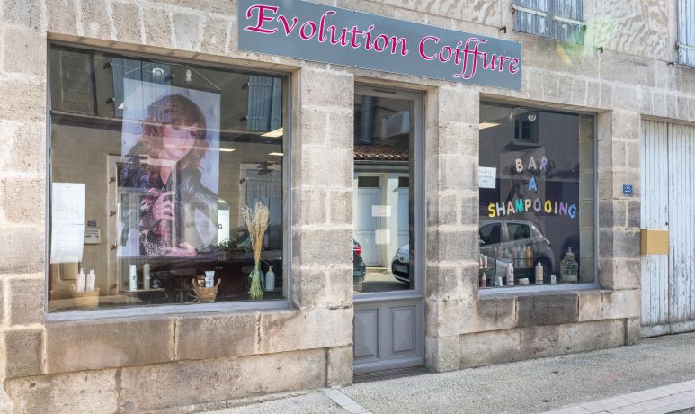 Evolution Coiffure : coiffeur à Rouillac - Planity