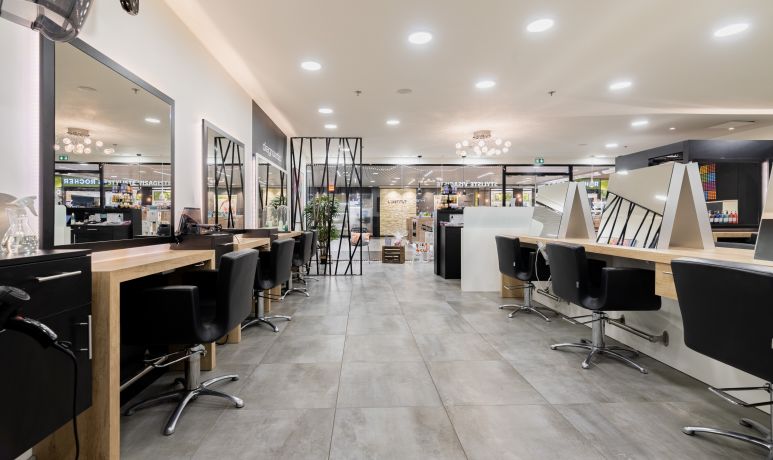 Franck Jarno au féminin : coiffeur à Vannes - Planity