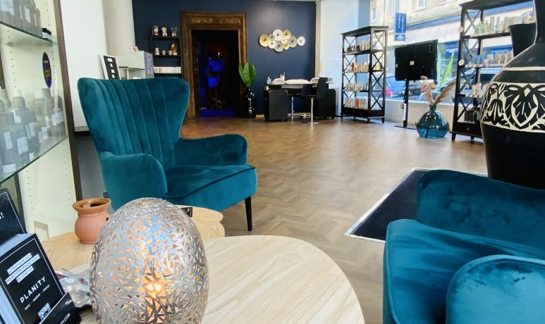 Danielle Kita : coiffeur à Rouen - Planity - RDV en ligne