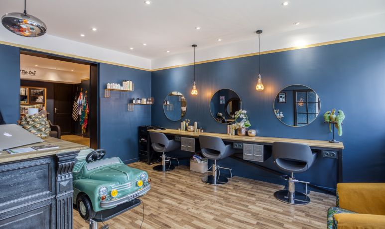 L’Univhair de Lou : coiffeur à Calais - Planity