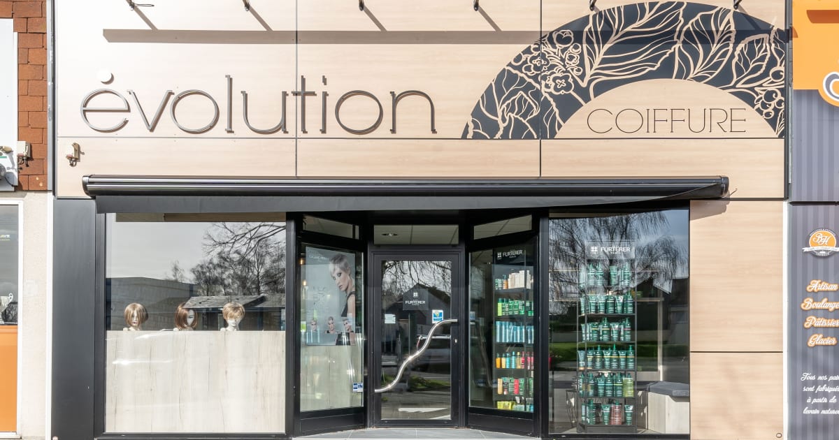 ÉVOLUTION COIFFURE : coiffeur à Chemillé - Planity