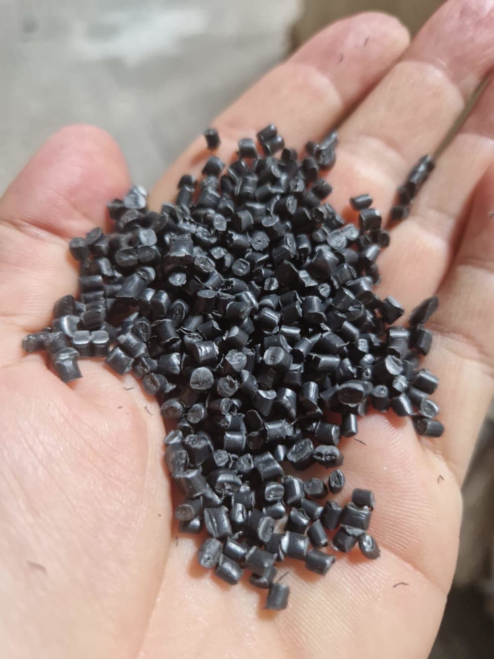 PP regranulate tkp black (Offer No. 127841) - B2B Offers at Plastech Vortal
