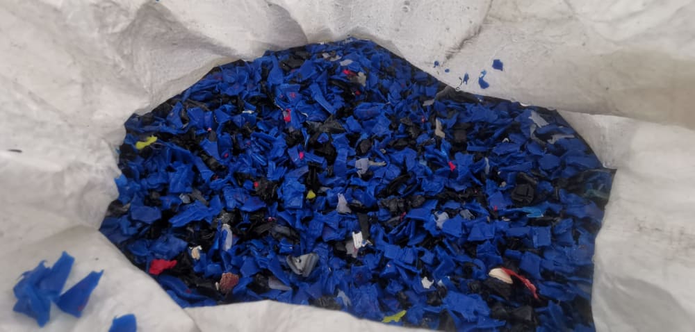 HDPE regrind mix color (Offer No. 128610) - B2B Offers at Plastech Vortal