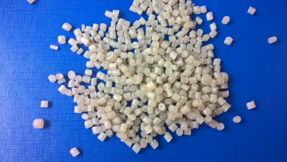 Regranulate LDPE bright yellow (Offer No. 129285) - B2B Offers at ...