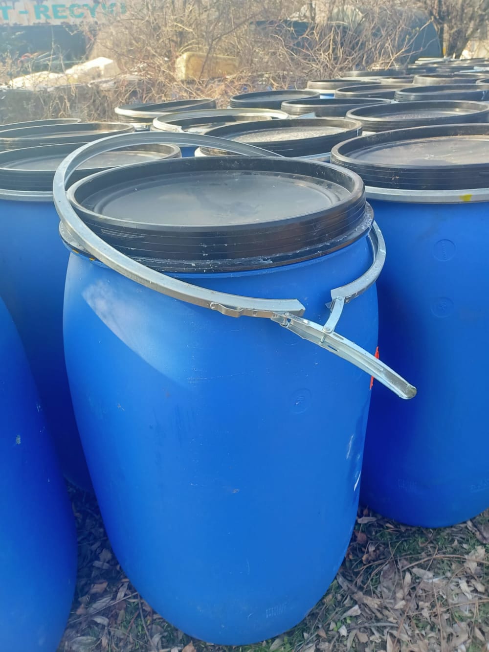 200l barrels (Offer No. 132788) - B2B Offers at Plastech Vortal