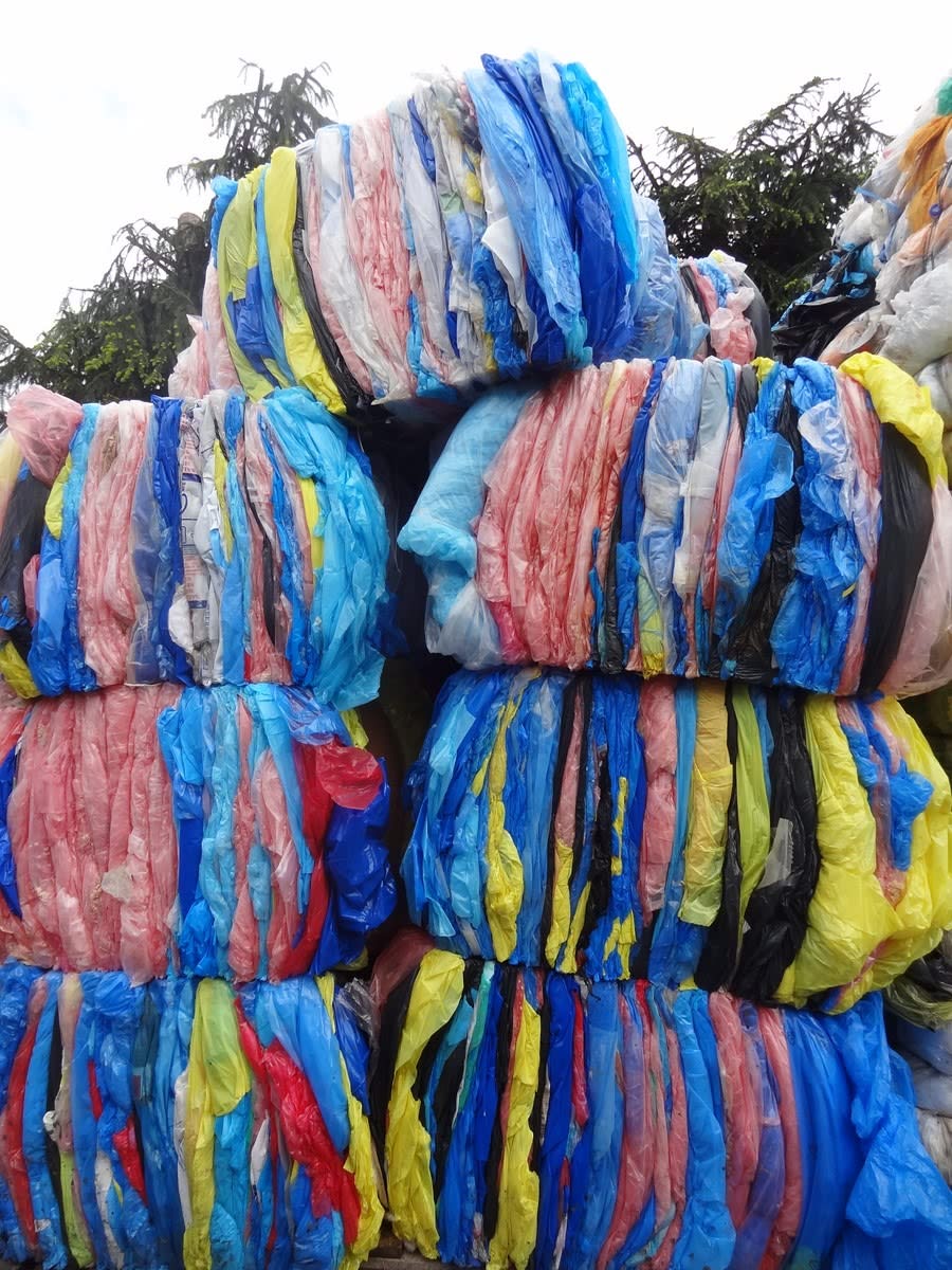 Thick LDPE color (Offer No. 92694) - B2B Offers at Plastech Vortal