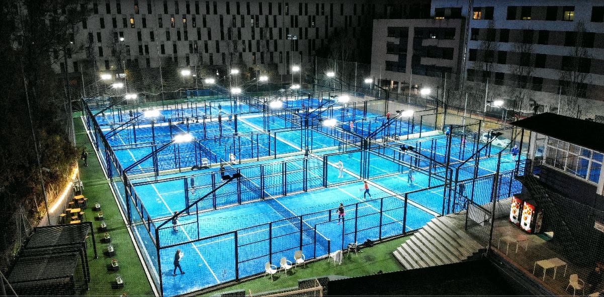 Book a court in Uno Pádel Meiland | Playtomic