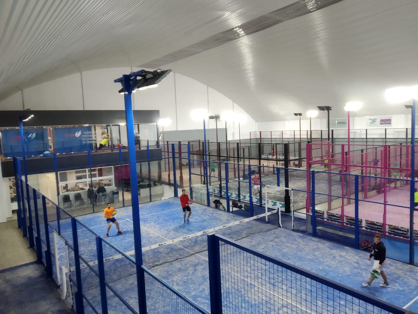 Book a court in Colors Pádel | Playtomic