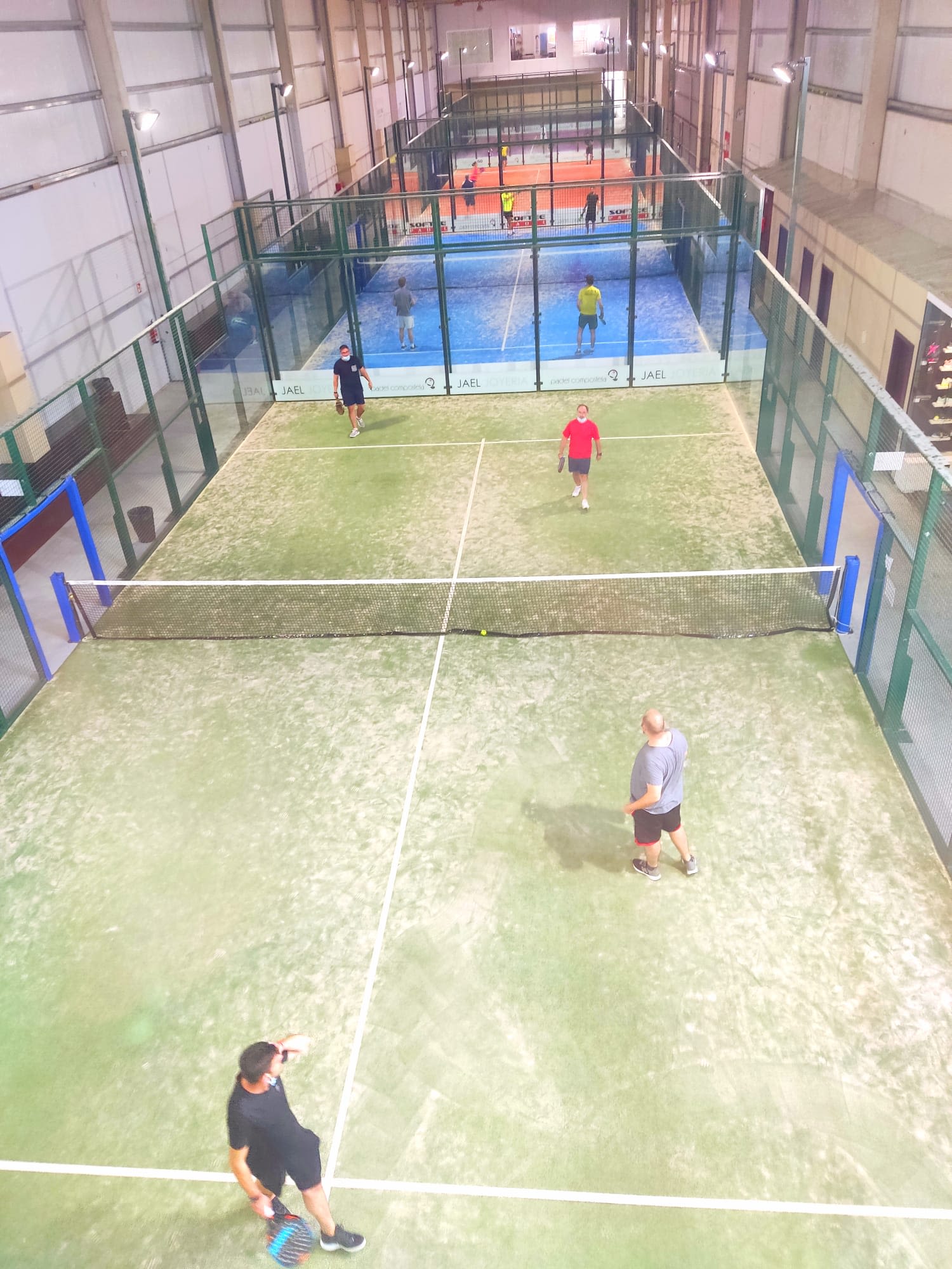 Book a court in Padel Compostela | Playtomic