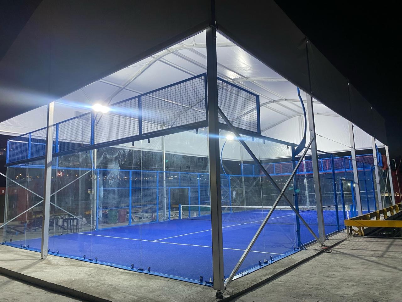 Book a court in B PADEL MX | Playtomic