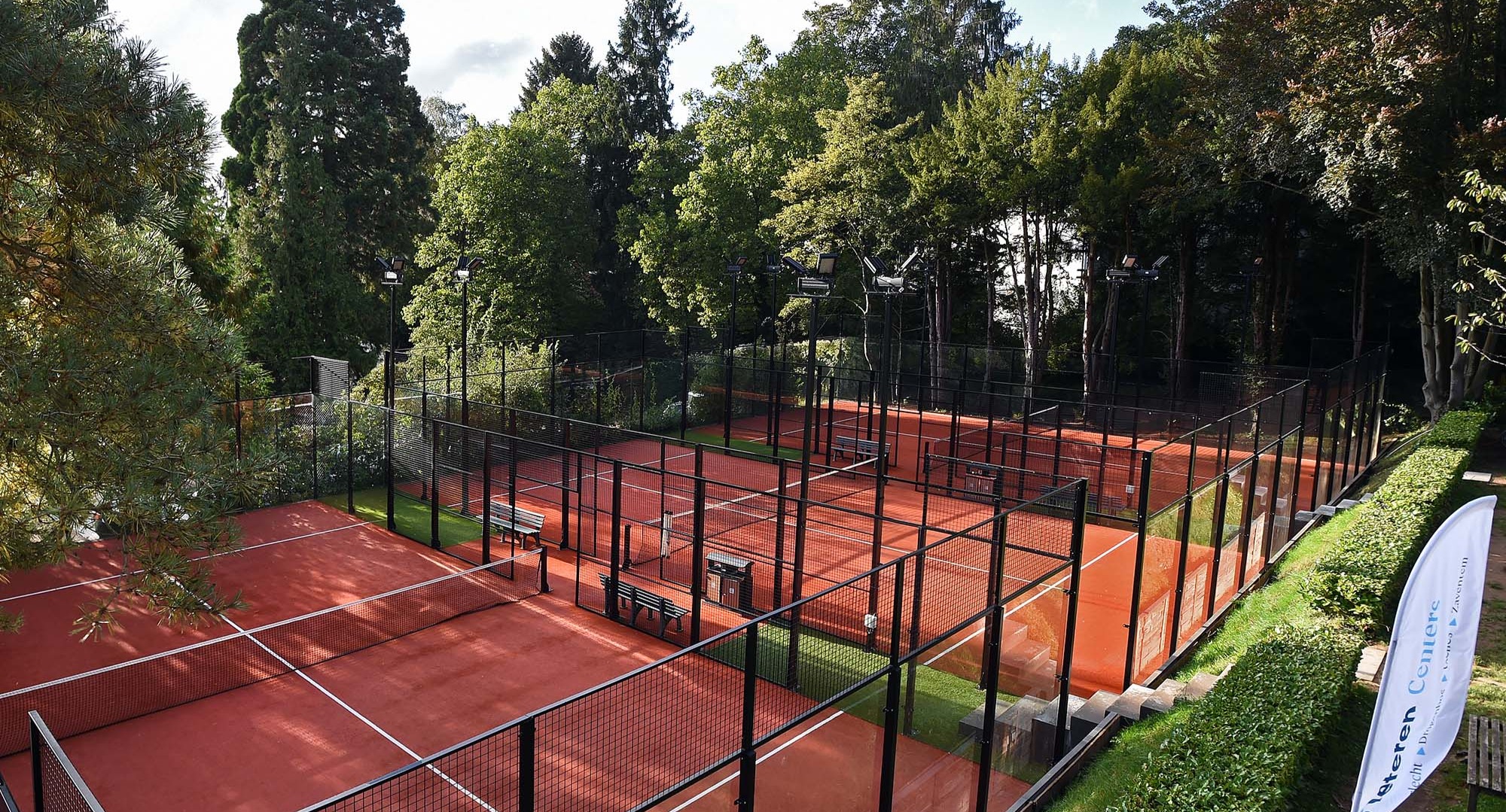 Book a court in Royal Racing Club de Bruxelles | Playtomic