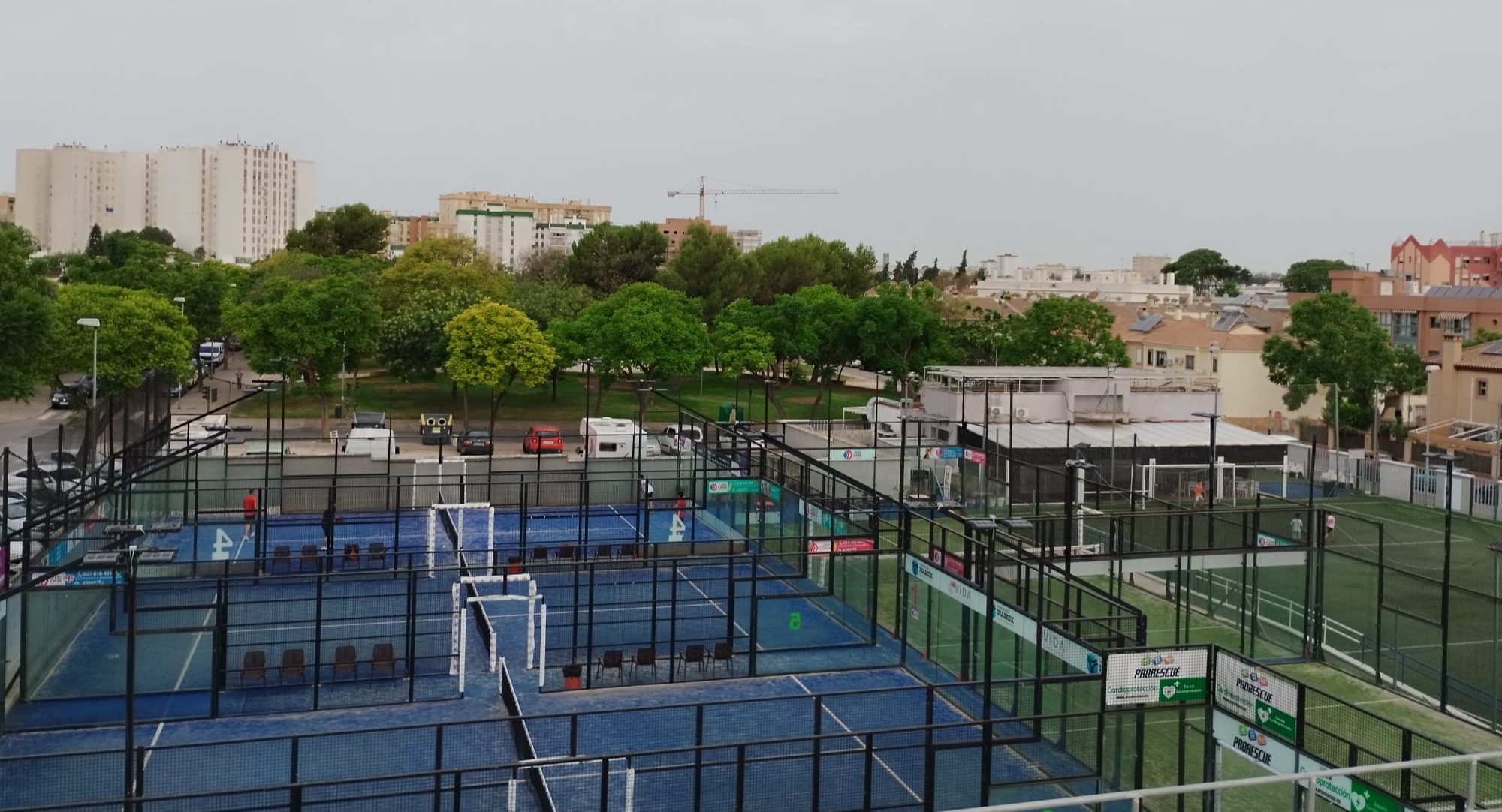 Book a court in Club Mas Padel Jerez | Playtomic