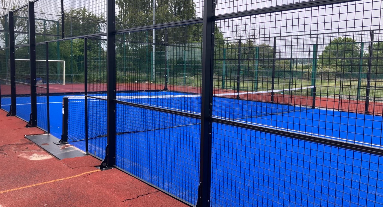 Book a court in Manton Sports Club | Playtomic