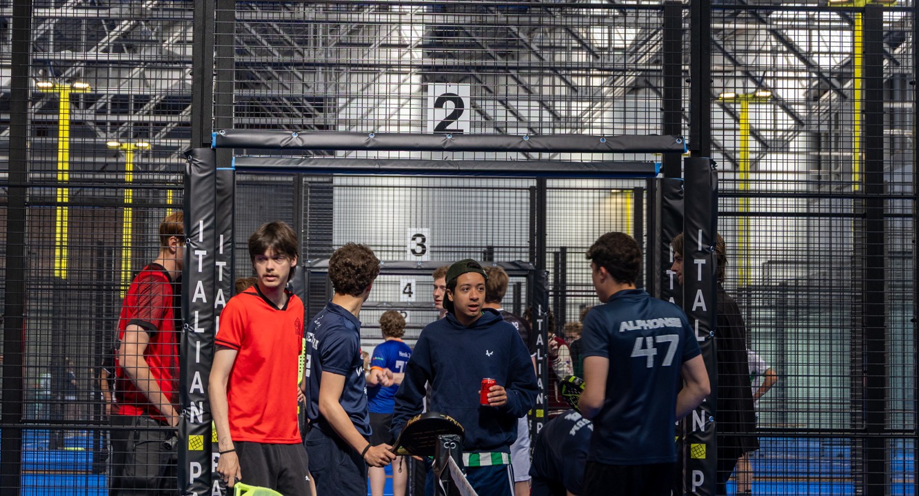 Boek een baan bij The Cage Padel Leiderdorp - Leiden | Playtomic