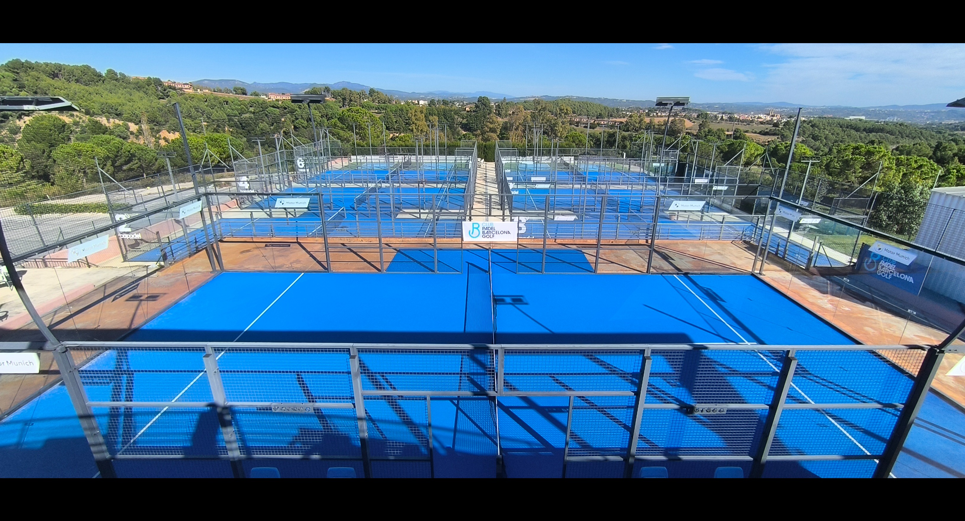 Boka en bana på Club Pàdel Barcelona Golf | Playtomic