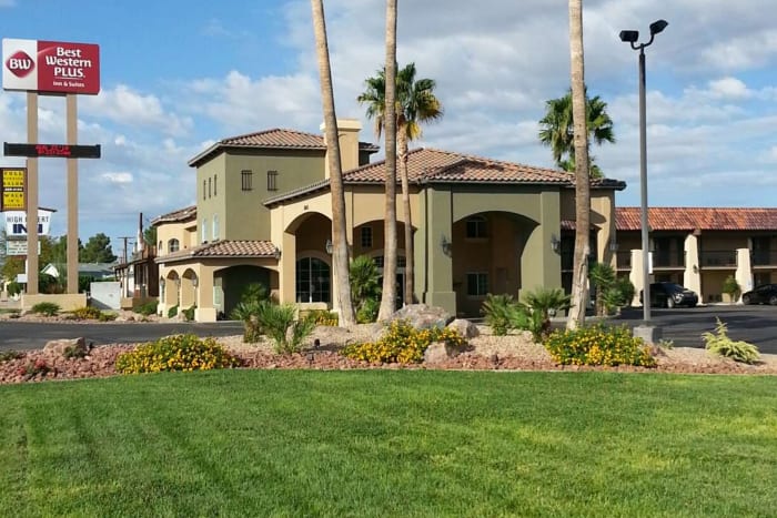 Best Western Plus A Wayfarer's Inn and Suites