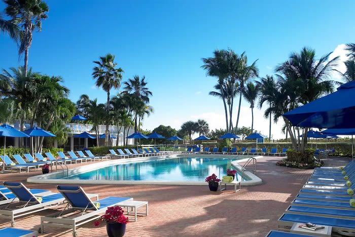 Radisson Resort Miami Beach