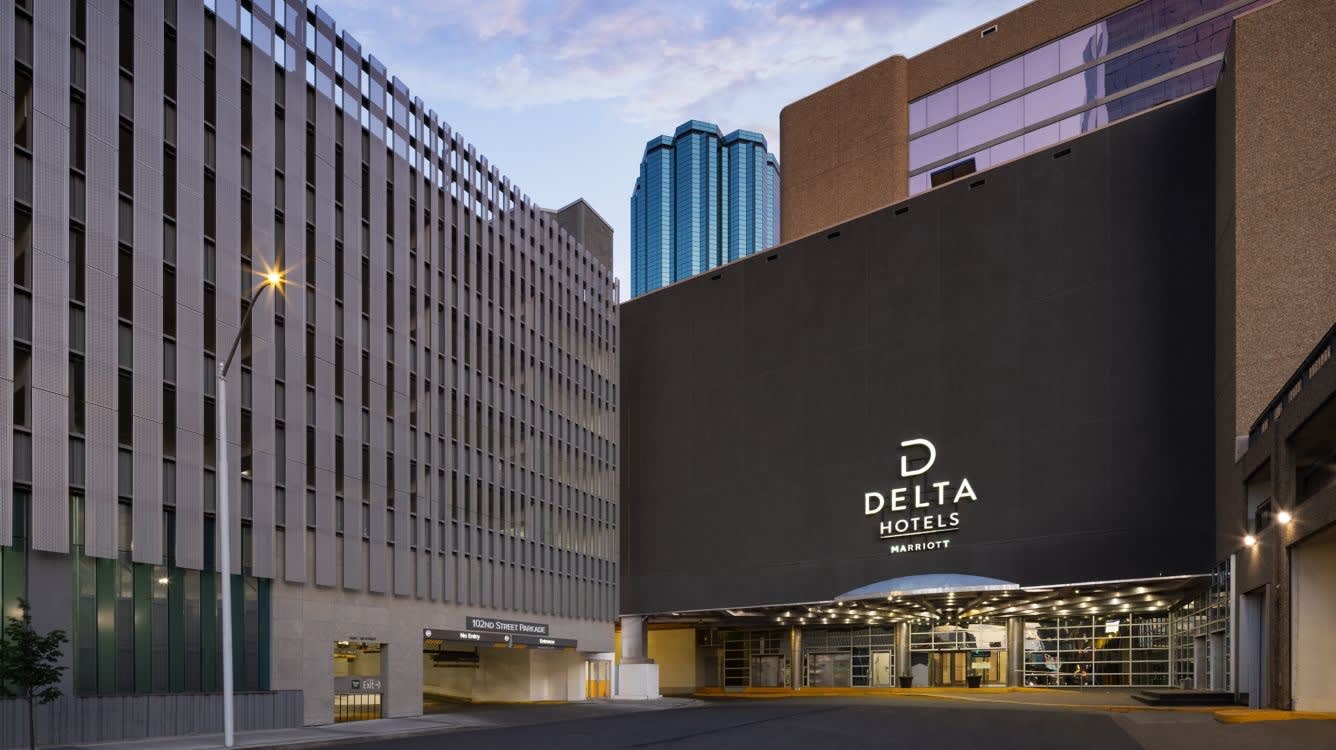 Delta Hotels Edmonton Centre Suites