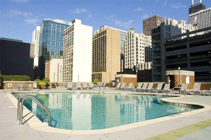DoubleTree by Hilton Chicago-Magnificent Mile | Pleasant Holidays