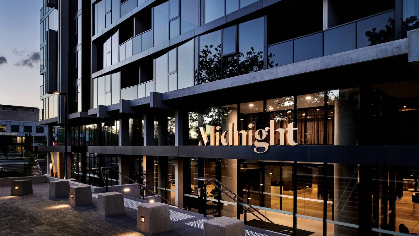 Midnight Hotel, Autograph Collection | Pleasant Holidays