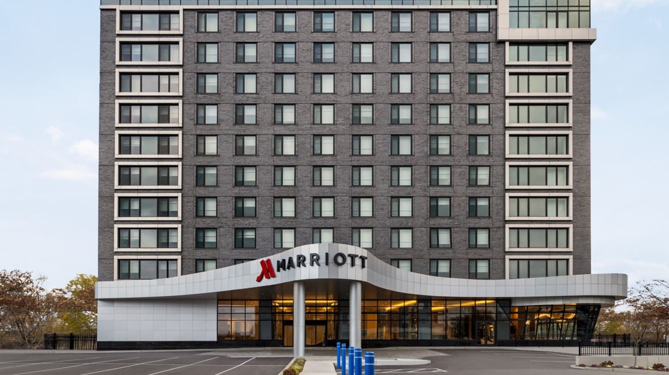 Marriott New York JFK Airport | Pleasant Holidays