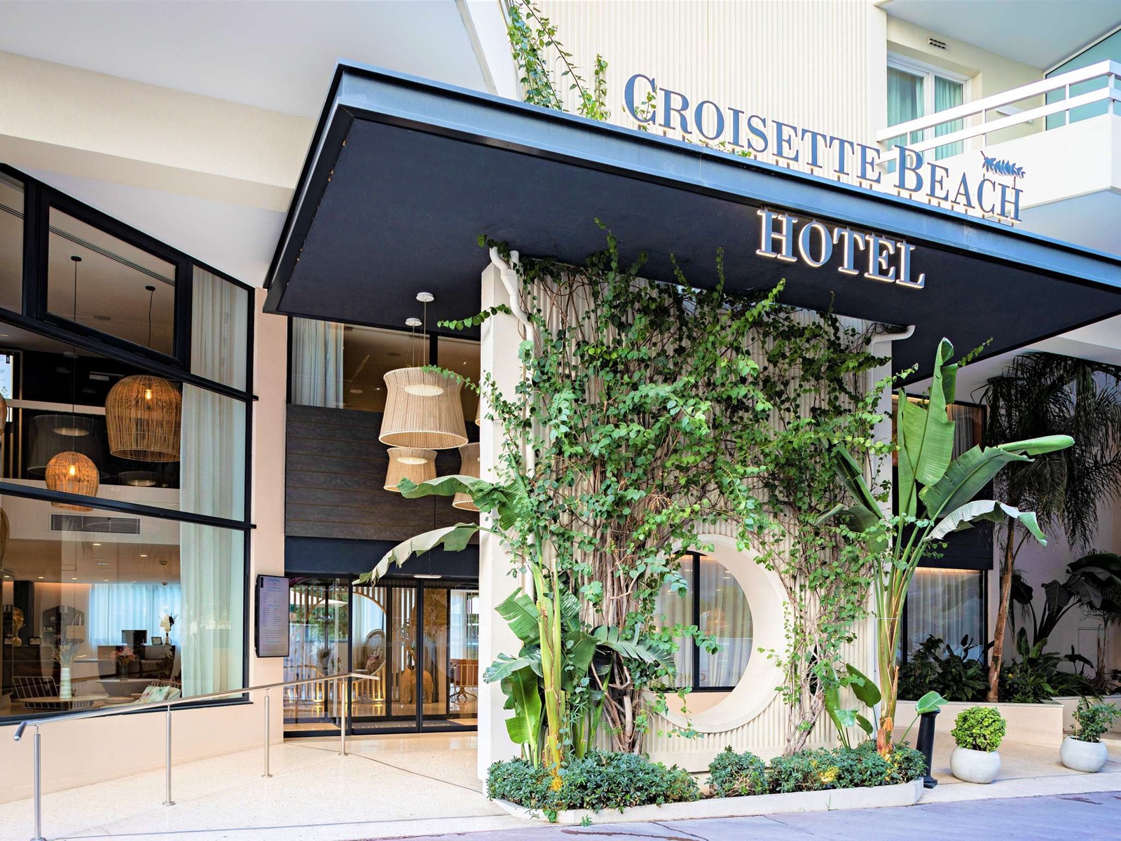 Croisette Beach Hotel Cannes - MGallery Collection | Pleasant Holidays