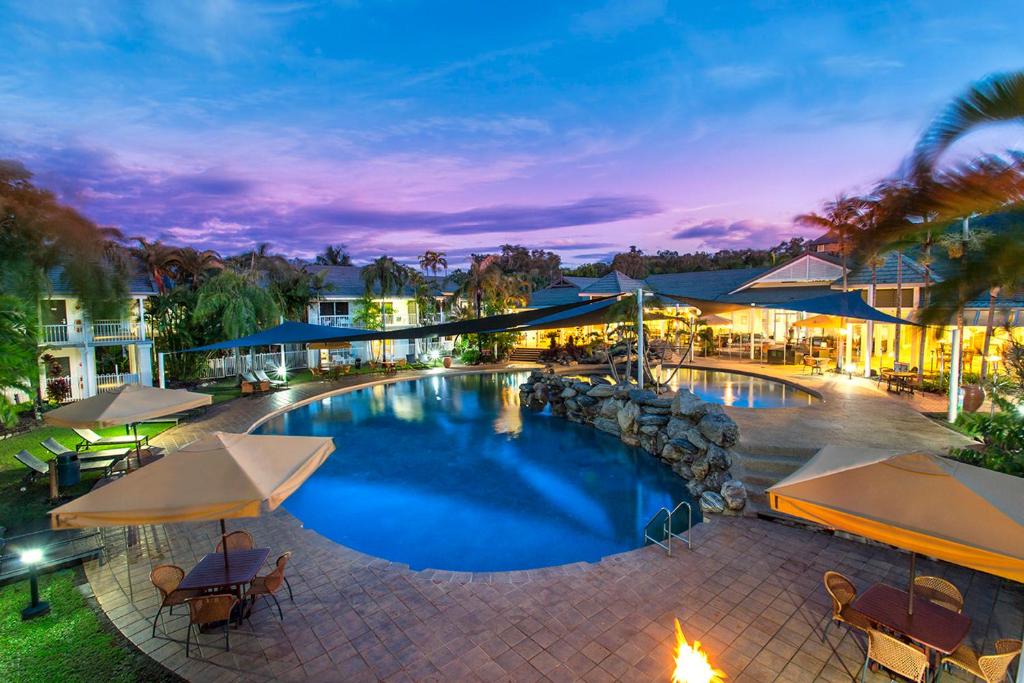 Hilton Palm Cove Cairns Resort & Spa | Pleasant Holidays