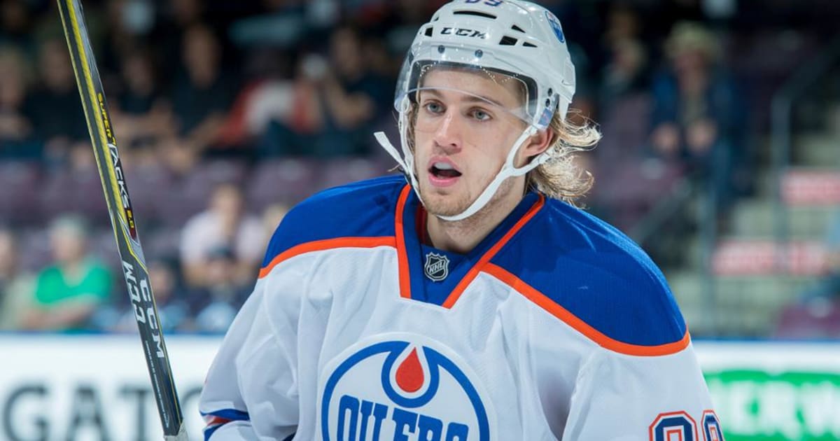 William Lagesson Signed Hockey Stick for COVID-19 Relief - PledgeIt.org