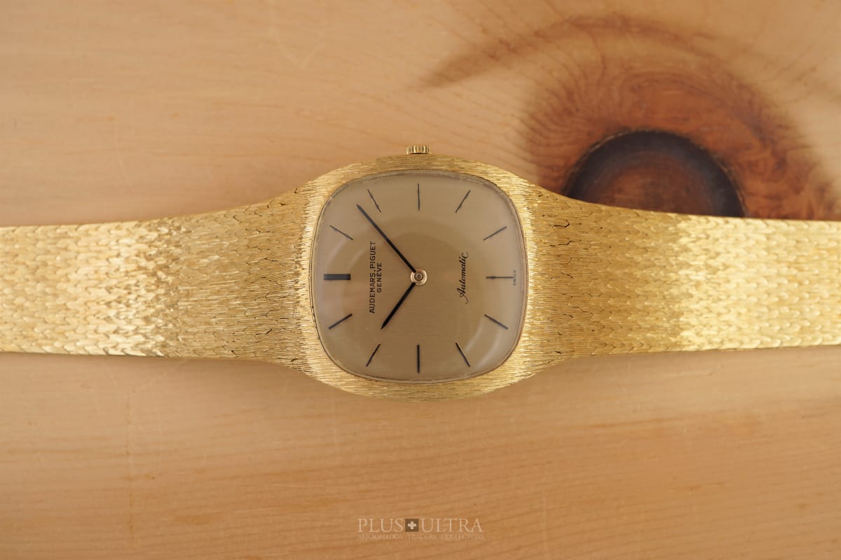 AP Cobra: Genta Design | Plus Ultra AG