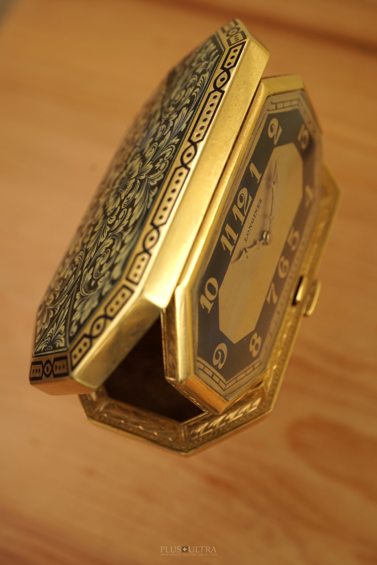 Black Enamel-Art: Fine & Rare Longines Travel- / Purse-Clock | Plus ...