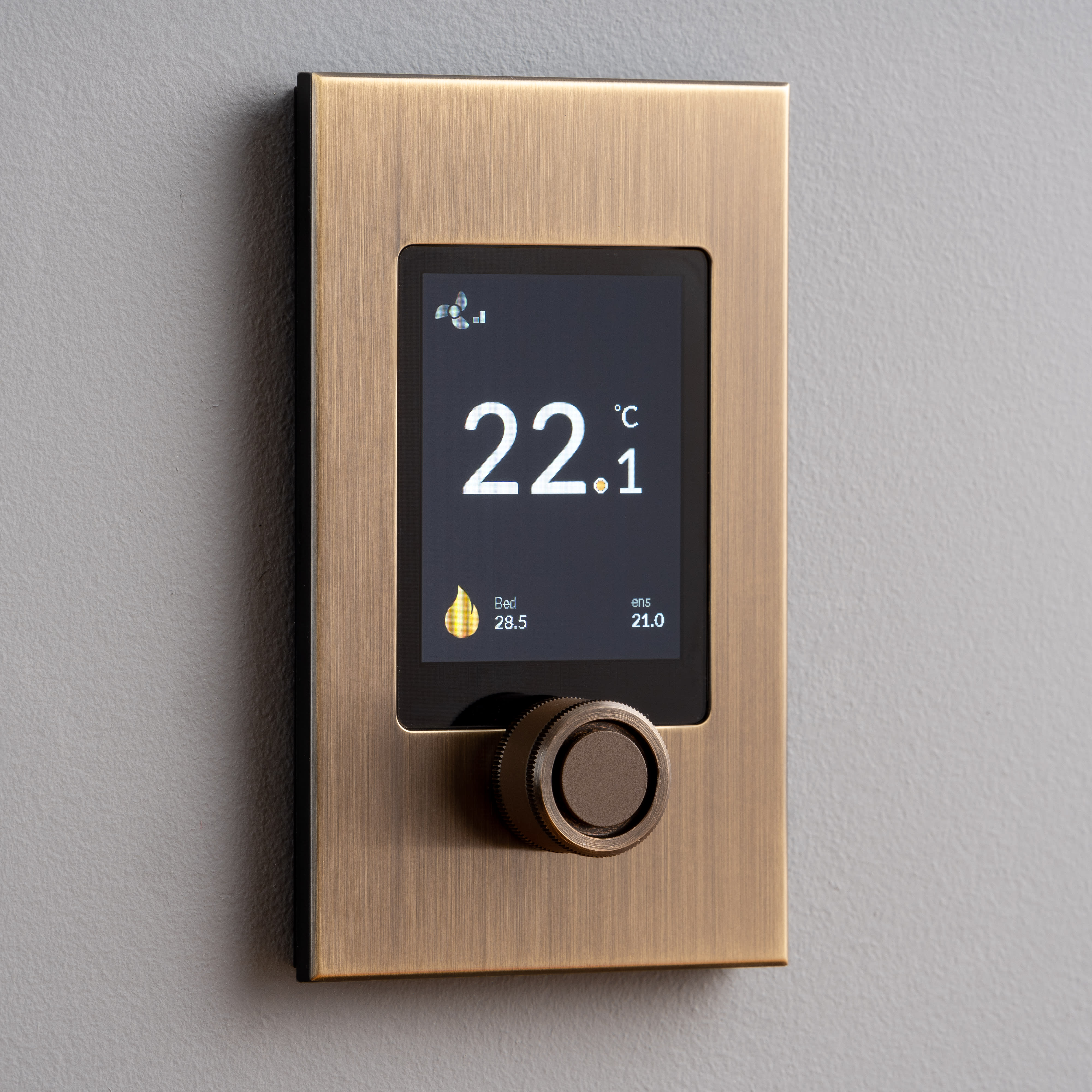 Zentium Pro Thermostat & Digital Crown