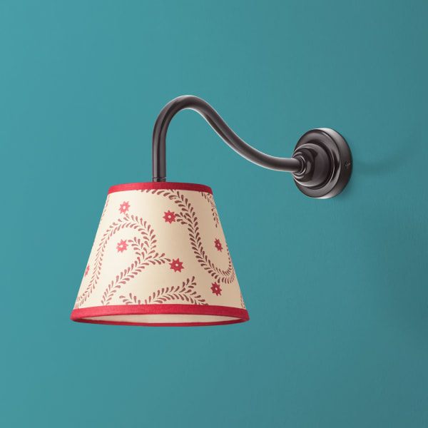 Swan Neck Wall Fitting in Antiqued Bronze Splendor