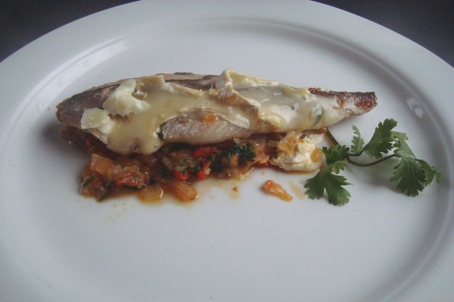 Cómo hacer un Pescado Relleno - cookcina