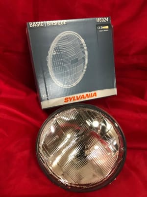 Sylvania H6024 Basic Sealed Beam Bulb - The Best Picture Of Beam
