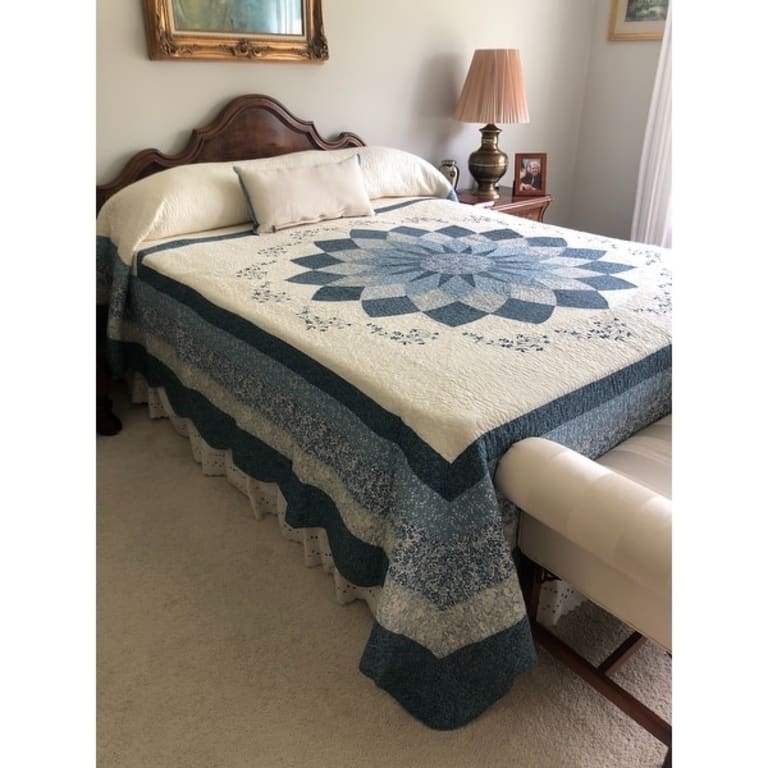 Porch & Den Leslie Bedspread - On Sale - Bed Bath & Beyond - 28040766