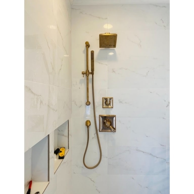 Delta Grail Premium Single-Setting Slide Bar Hand Shower (57085-CZ ...