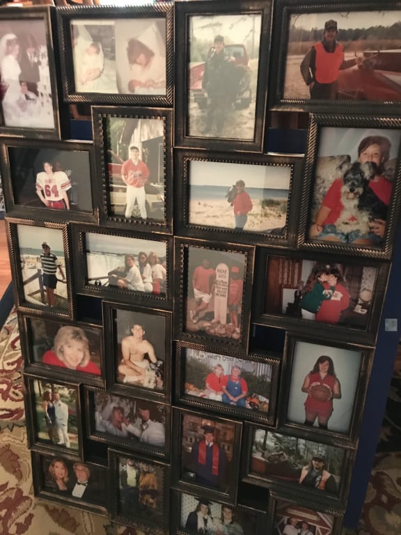 24-Opening Bronze Antique Brushed Collage Picture Frame, 35x23