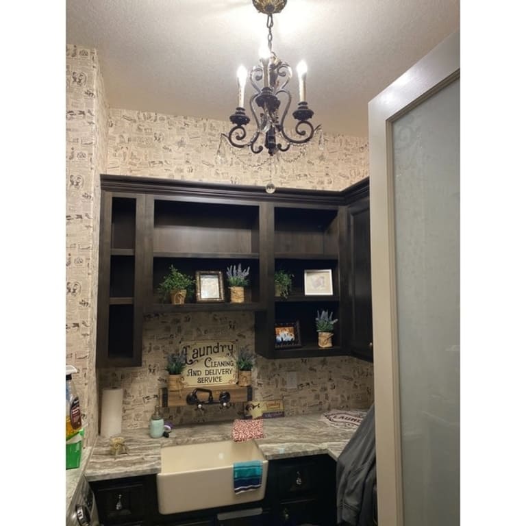 Rio Salado Toasted Sienna and Mystic Silver 4 -light Chandelier - Bed ...